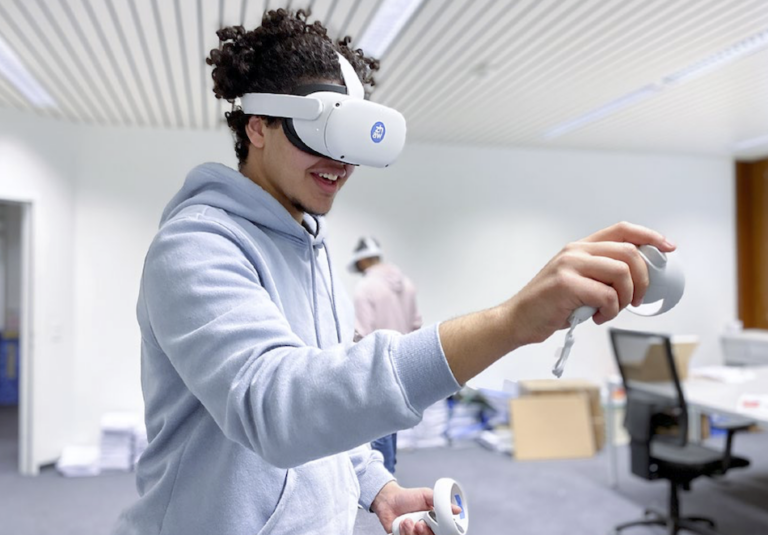 Transfer. Mit Virtual Reality zu beruflichen Handlungskompetenzen